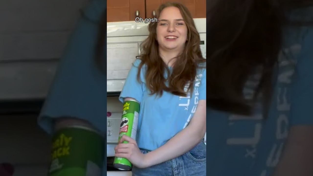 CALLIE GETS STUCK IN A PRINGLES CAN! - YouTube