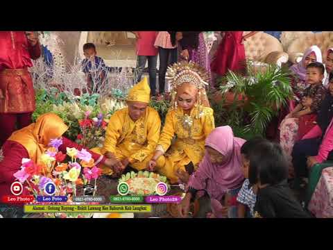 Adat Melayu - makan berulam - YouTube