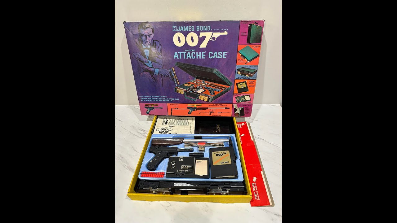 007 Attaché case with secret weapons, decoders & passports ! - YouTube