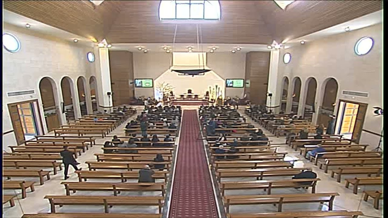 رتبة الغسل - كنيسة القيامة قرنة شهوان - المطيلب - YouTube