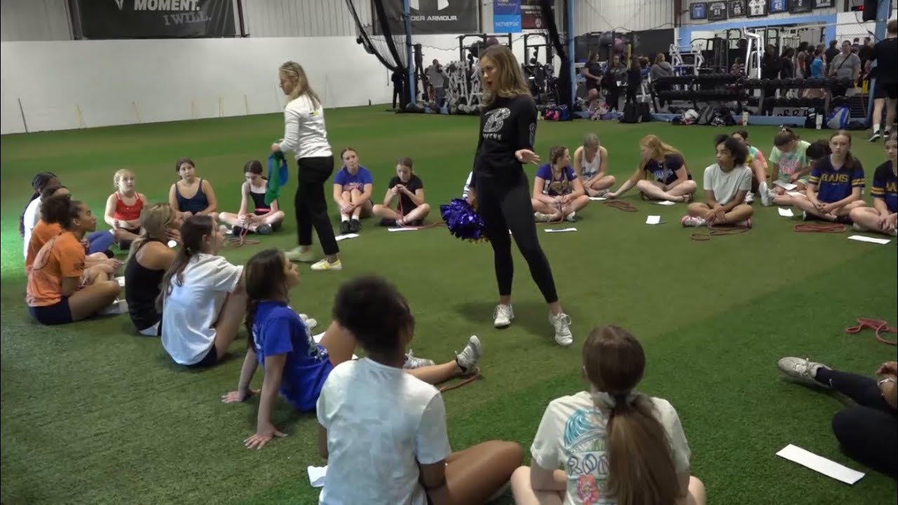 Ravens and MedStar Health team up for Cheerleading Workshop - YouTube
