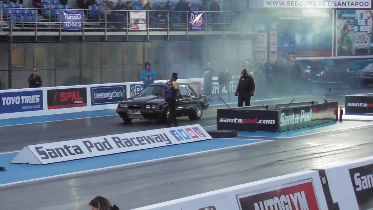 Mustang Fox V8 Santa Pod - YouTube