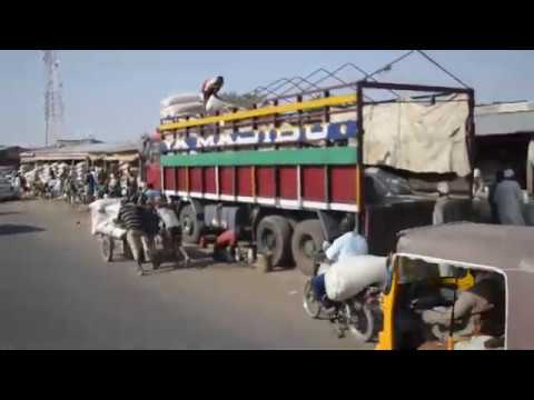 Kasuwar abinci ta Africa dake Dawanau - YouTube