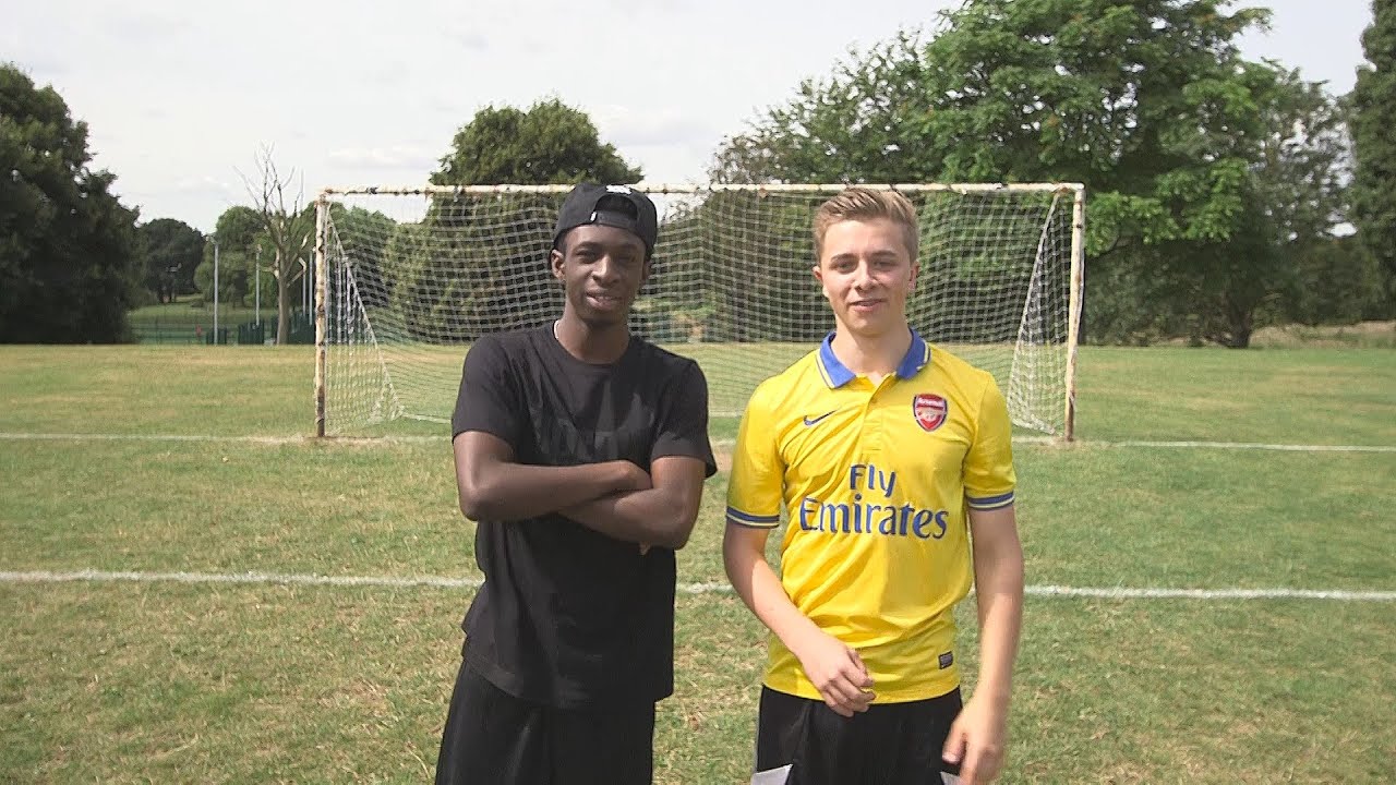 FOOTBALL CHALLENGES WITH CHRISMD! - YouTube