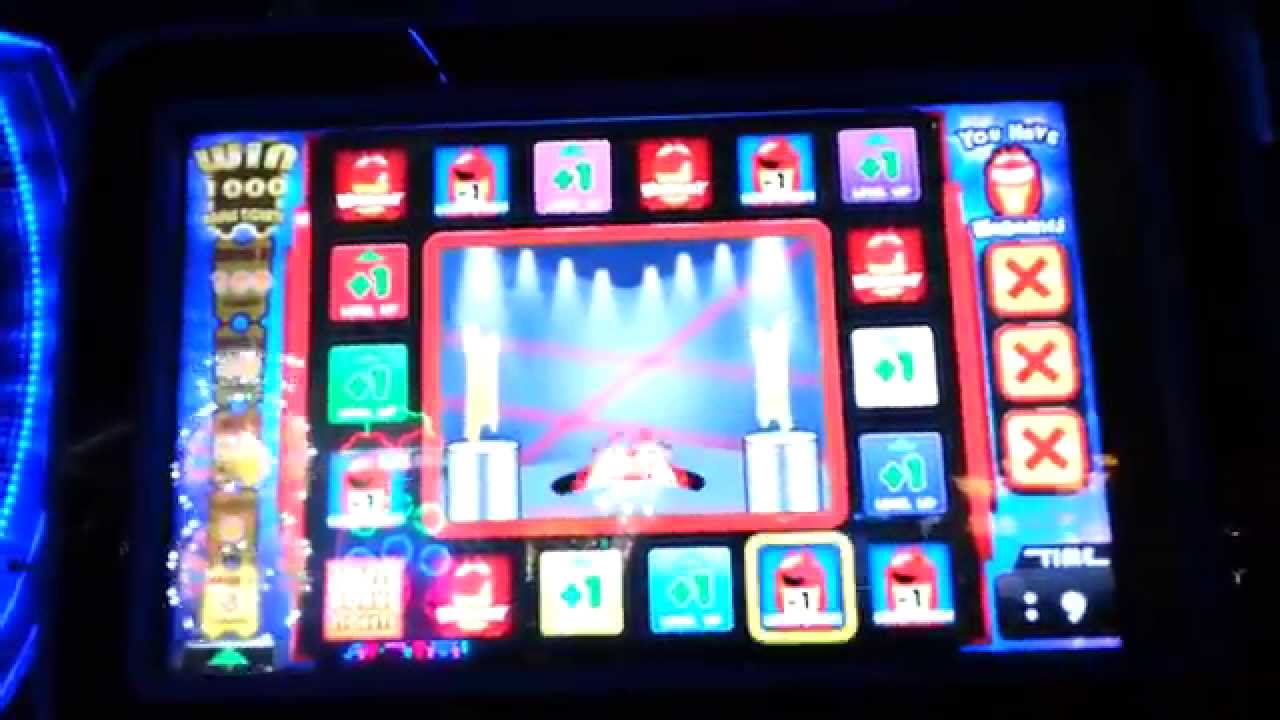 Playing Some PRESS YOUR LUCK! At Dave And Buster's 757 Arcade Game ...