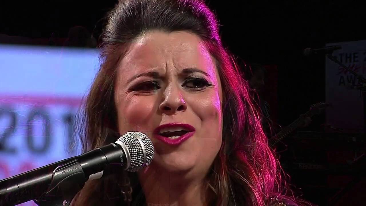 Jenna Paone - "Prove It" Live at the 2016 She Rocks Awards - YouTube