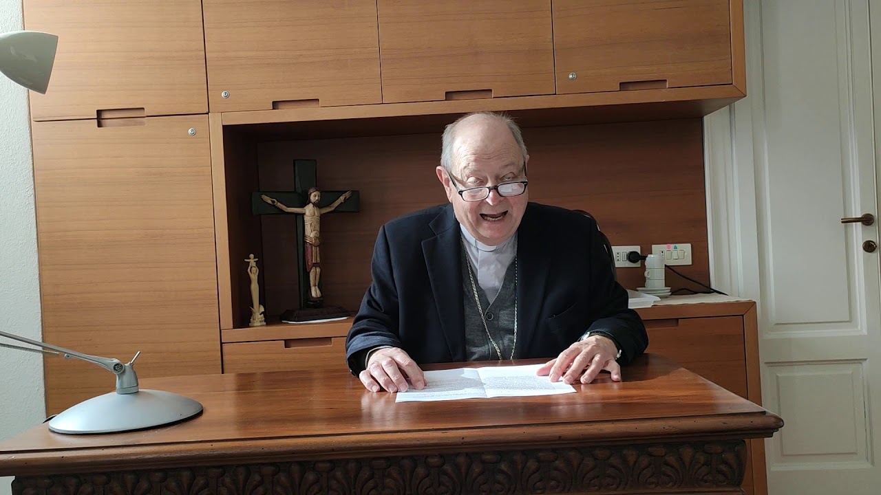 Mons. Oscar Cantoni, Vescovo della Diocesi di Como. - YouTube