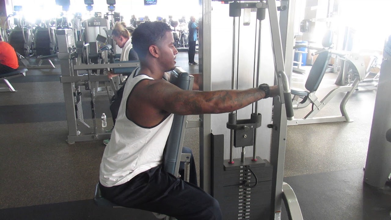 Rear Delt Machine - Quick Demo - YouTube