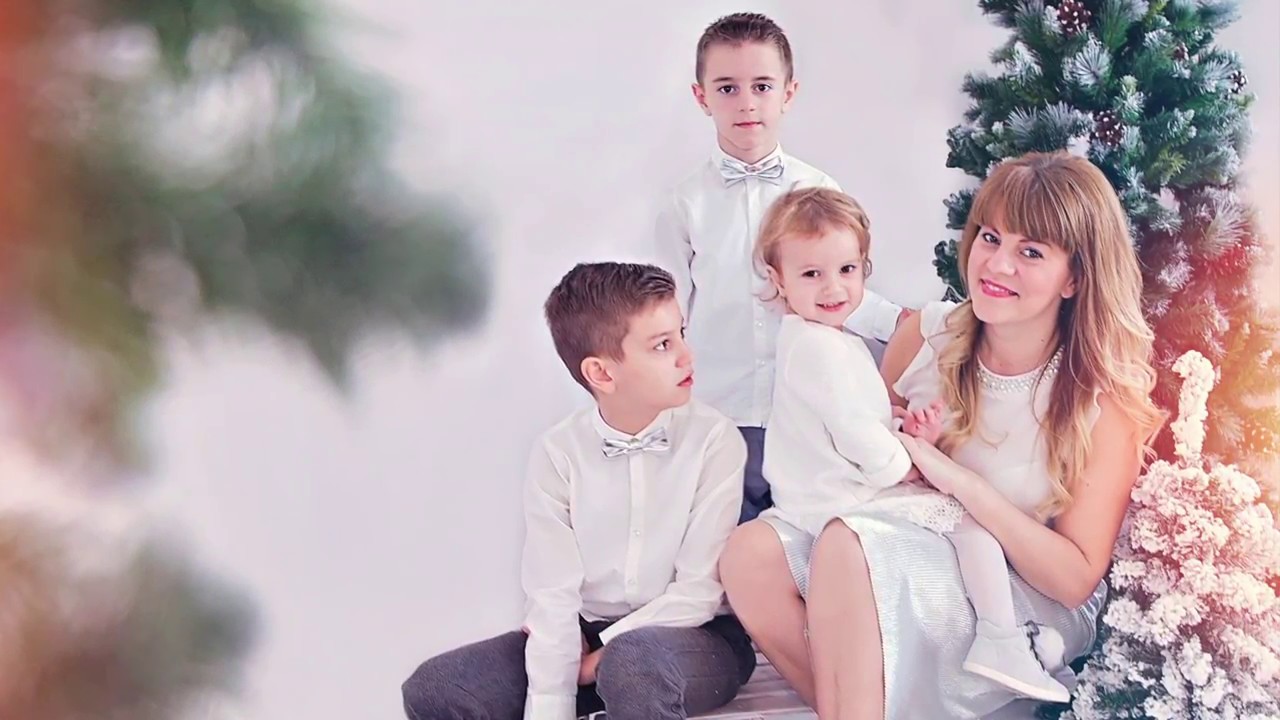 Miriam, Joshua & Michael Muntean - NE BUCURAM SI CANTAM - YouTube