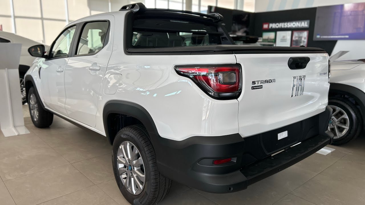 Review Fiat Strada Freedom 2025 Cabine Dupla 1.3 8V Flex Branco ...