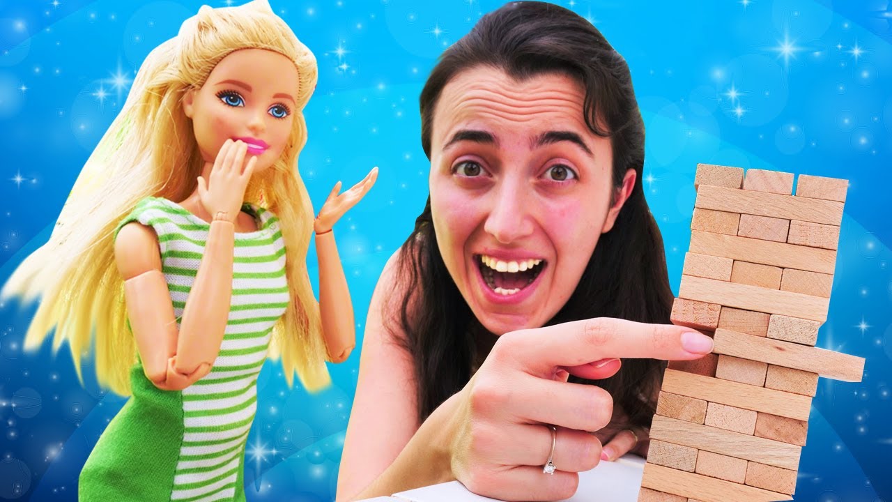 Barbie kız oyunları. Sevcan Barbie ile jenga oynuyor - YouTube
