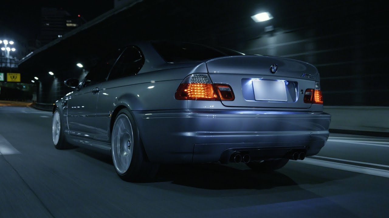 CLEAN BMW E46 M3 CSL [4K] - YouTube