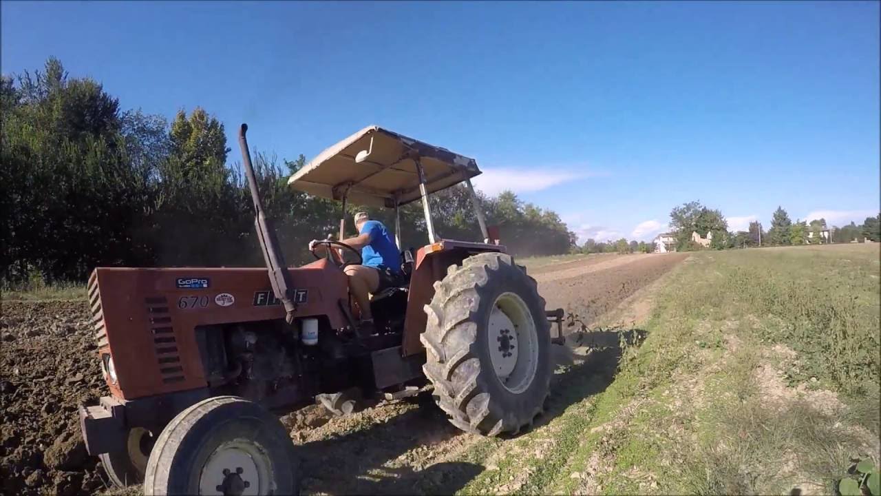 SCHIAVO FARM : Fiat 670 Old stile Plowing 2016 [GoPro] - YouTube