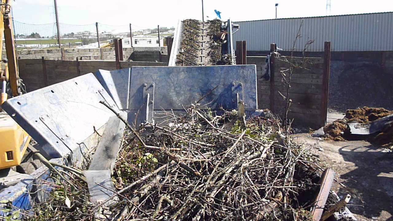 Edge Slayer Shredder on Green Waste || Shredding - YouTube