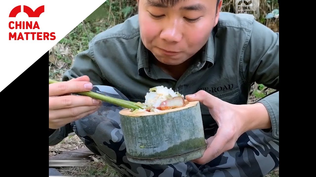 Rural boy cooking in nature attracts attention in China - YouTube