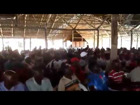 Huyu ndiye aliyewaita Simba Mbumbumbu - YouTube