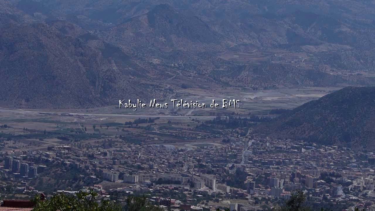 Akbou panoramique et en musique: - YouTube