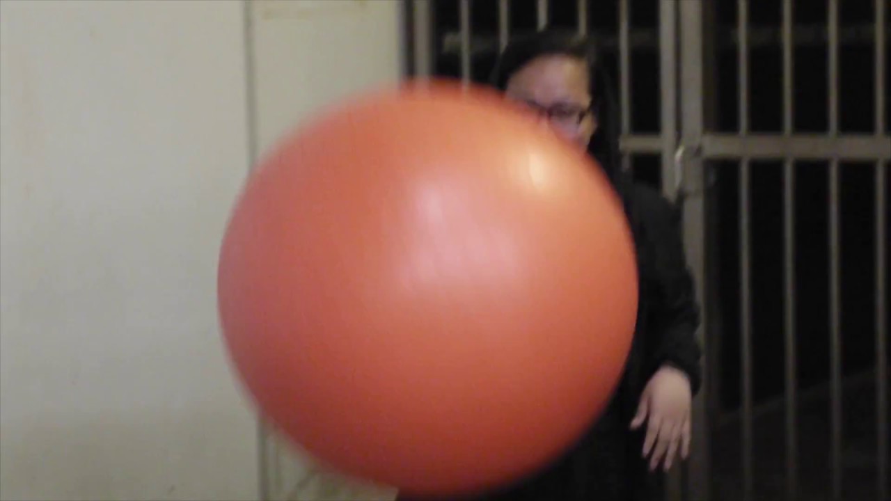 Domyos Gym Ball (Large) Unboxing - YouTube