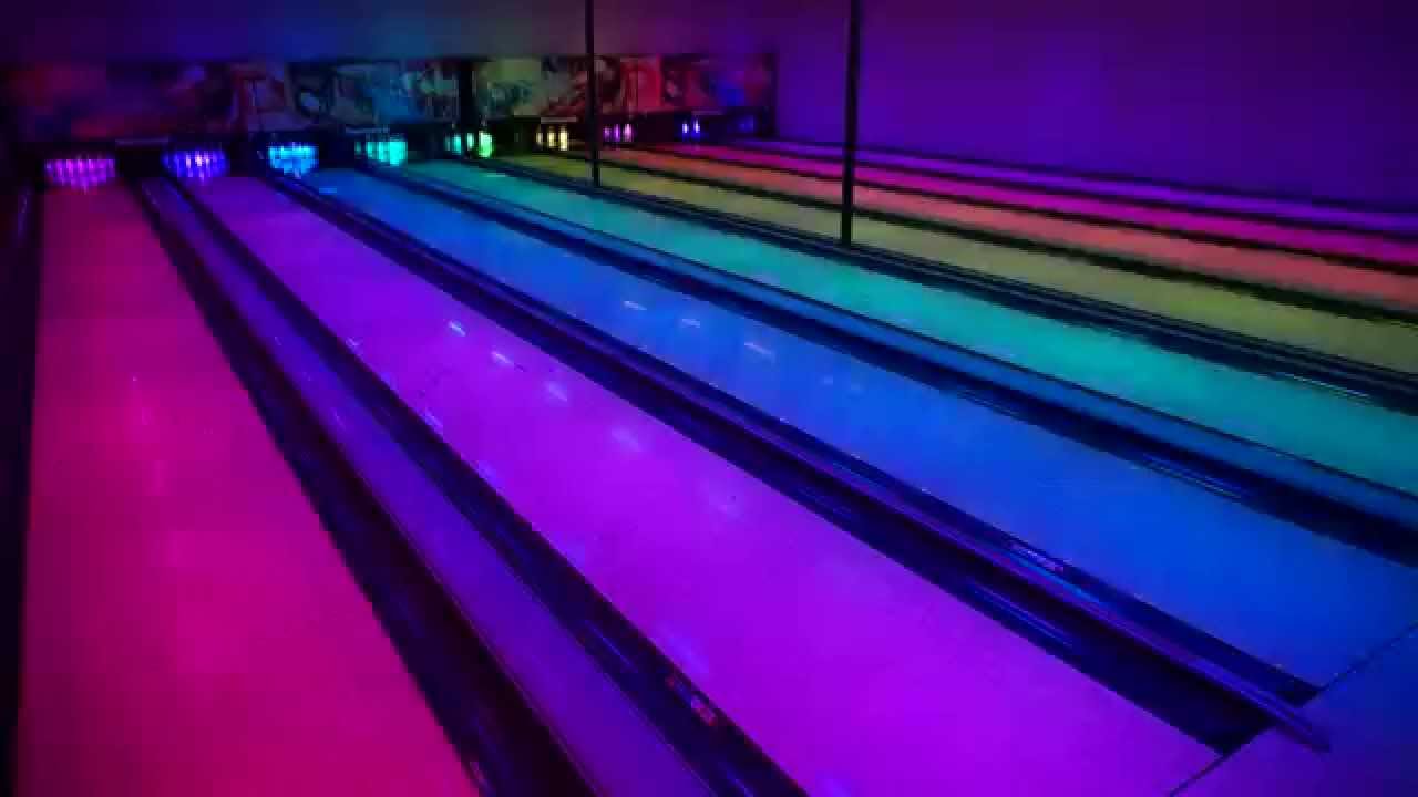 LEDbowling.eu LED Bowling RGB pixelmapped - YouTube