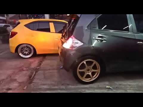 Modifikasi Velg Racing HSR Type Misaki Honda Brio