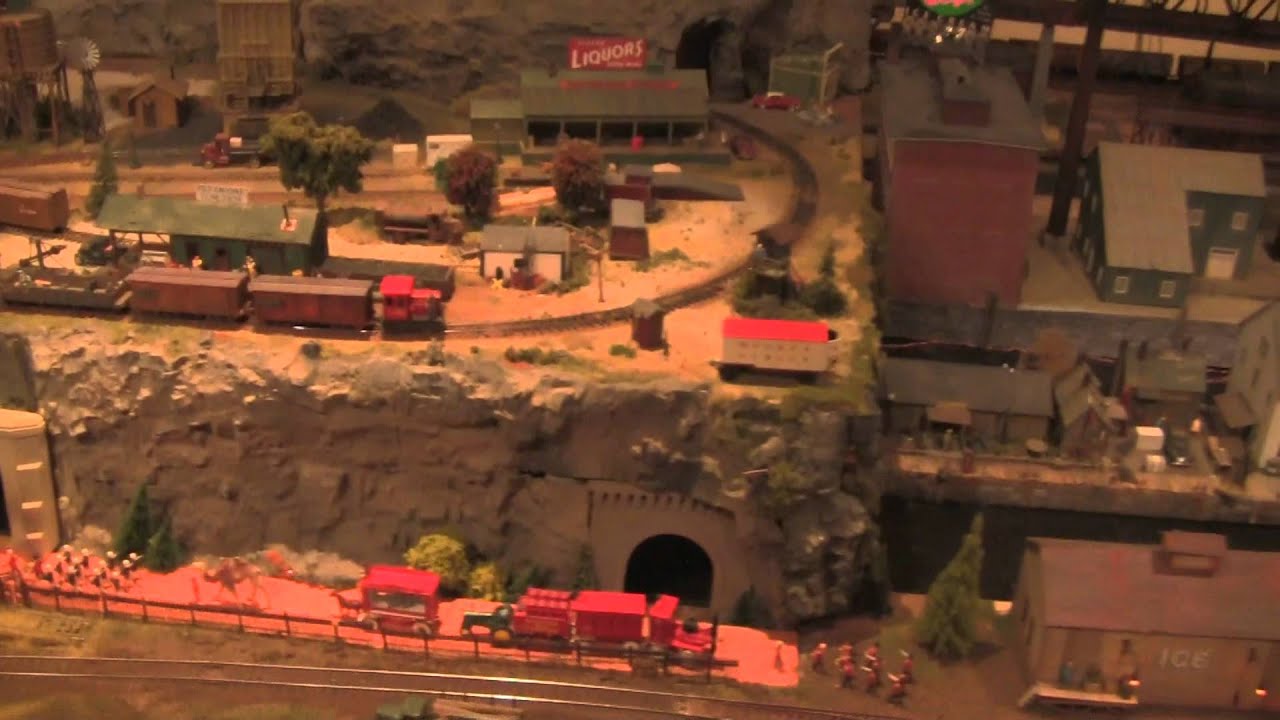 Toy Train Display at the Connecticut River Museum Essex, CT - YouTube