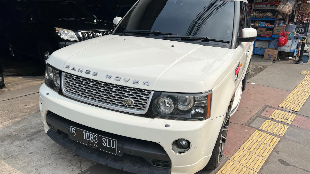 Range Rover Sport Land Cruiser Prado dan Toyota Altis di Arjuna Motor ...
