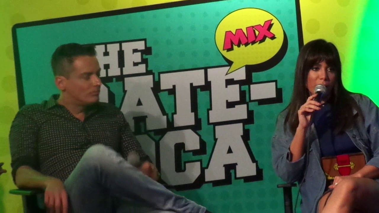 anitta @ fm hall: falando sobre o rock in rio - YouTube
