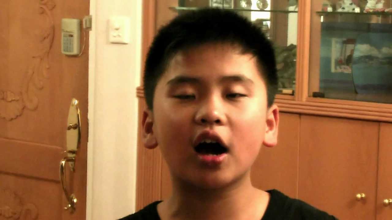 Christopher Ma singing "Simple gifts" by Copland - YouTube