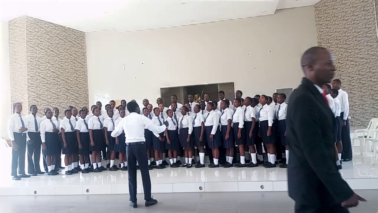 Ruya choir in Hatfield 2018 Achauya - YouTube