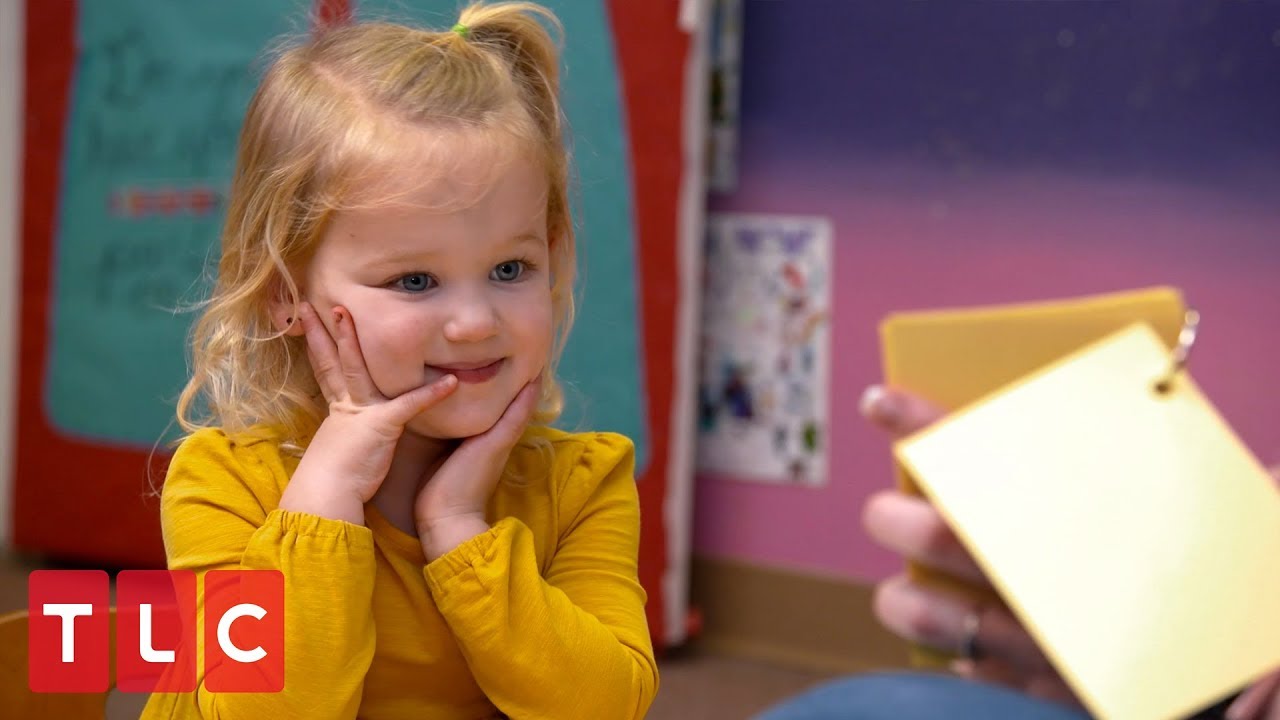 The Quints’ First Preschool Test | OutDaughtered - YouTube