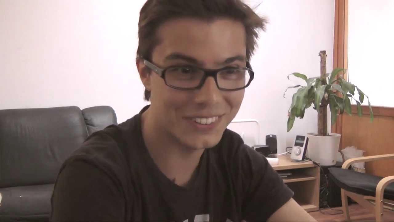 Netzpolitik.TV 078: Hugo Roy about the ToS;dr project - YouTube