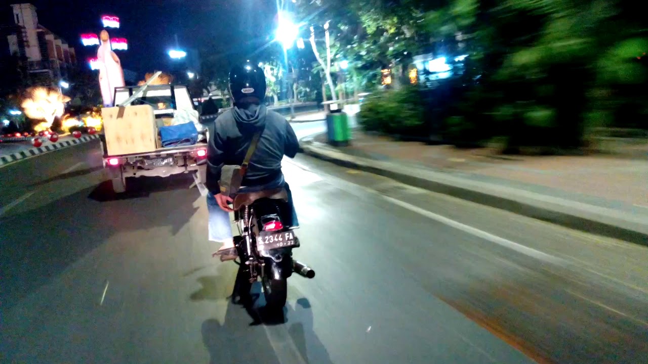 Bsa ZB 33-1953 surabaya - Indonesia - YouTube