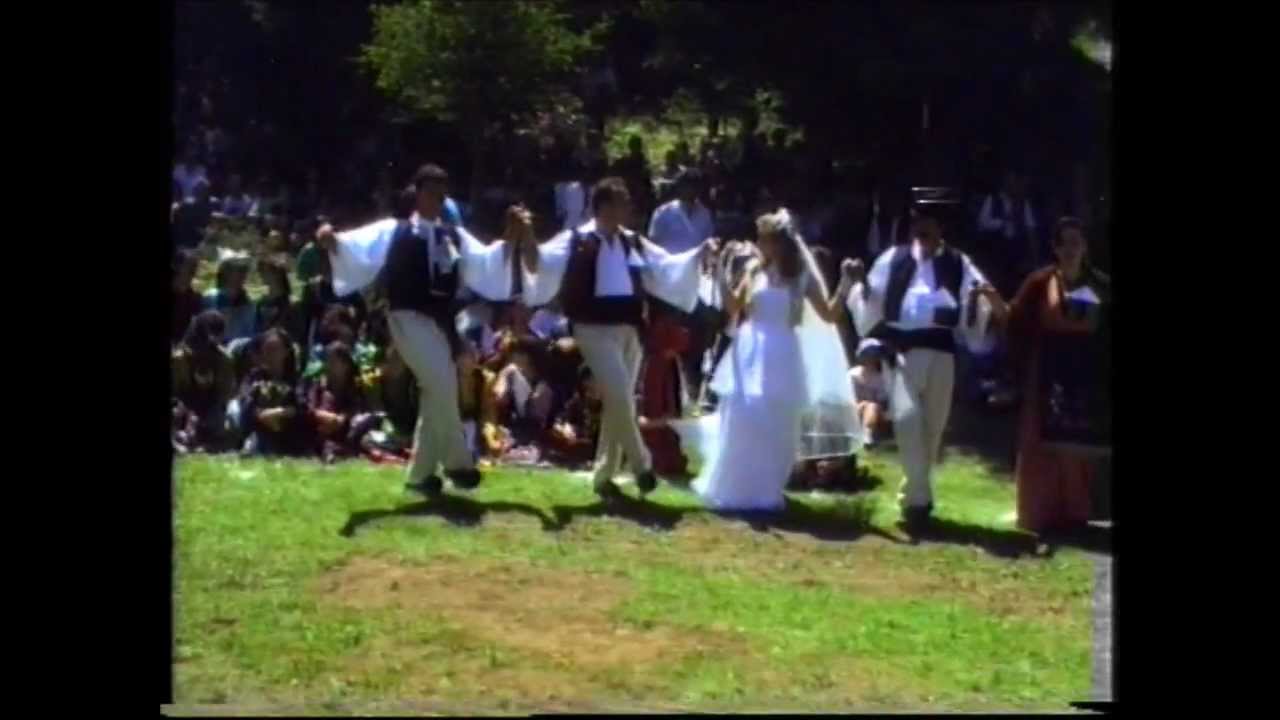 ΓΑΜΟΣ ΣΤΑ ΒΛΑΧΟΚΟΝΑΚΑ (9ο)-ΧΟΡΕΥΕΙ Ο ΓΑΜΠΡΟΣ - YouTube