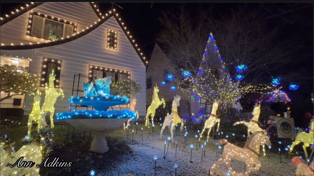 Peacock Lane - Beautiful Decorating Christmas in Portland, Oregon 2023 ...