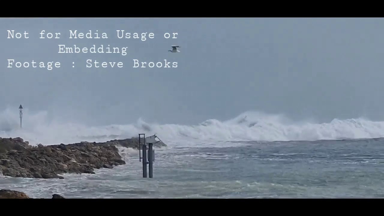 WA WATER POLICE CHEAT DEATH - YouTube