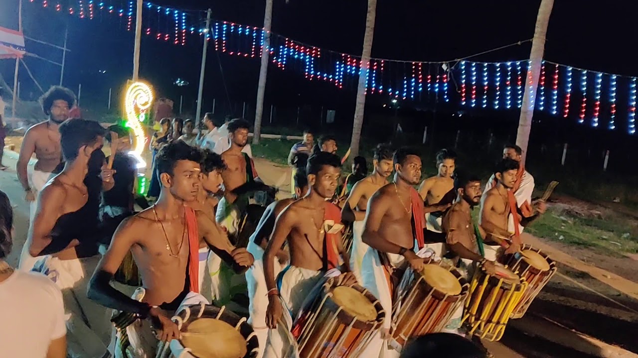 Kerala drums chendai melam performance - YouTube
