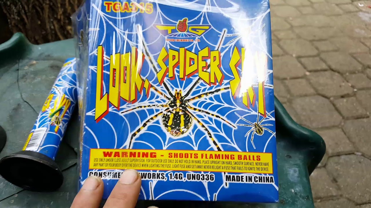 Spider sky firework update: found the spider - YouTube