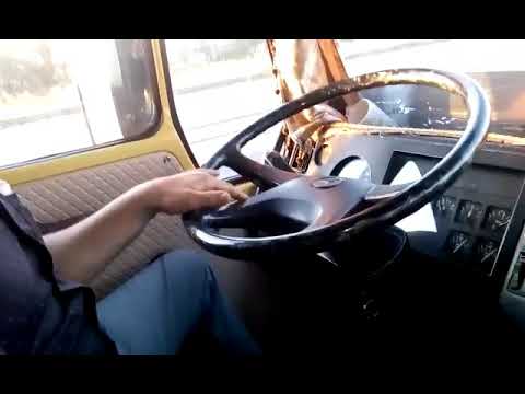 Babam kamyon sürüyor😀😀