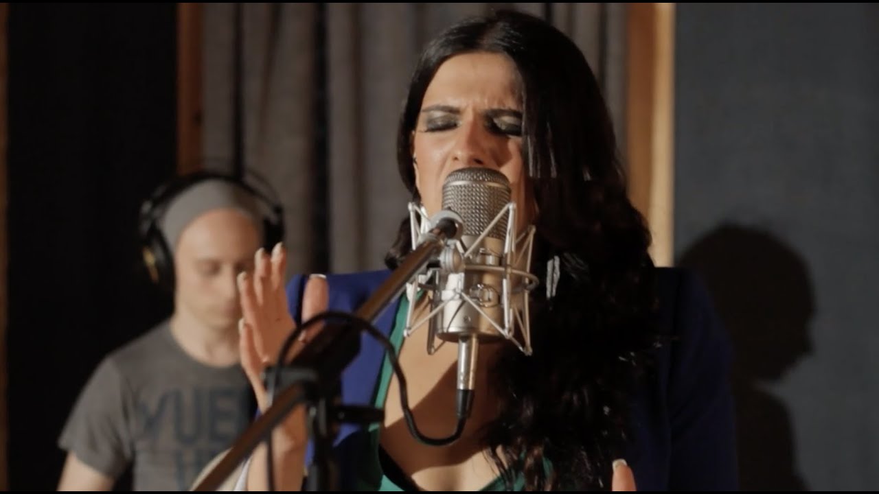 Ain't No Sunshine Cover - Mariami - YouTube
