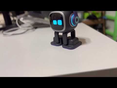 A robot pet On my desk ( part 1)