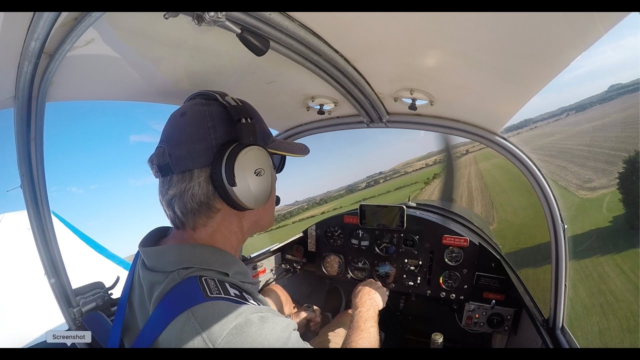 Jodel Landing at Draycot Airfield August 2024 - YouTube