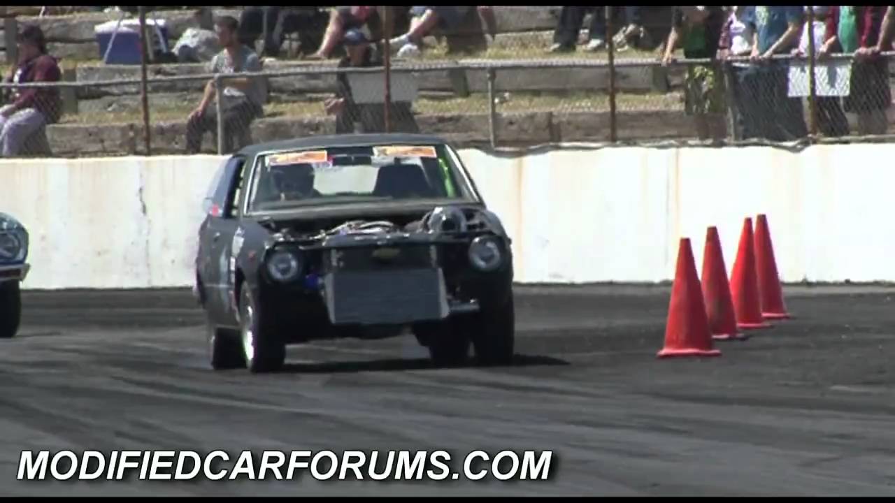 Datsun 120y LS1 turbo powered powerskid Gazza Nationals 2009 - YouTube