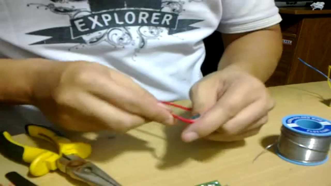 Membuat Pemancar mini TV dari komponen RF dvd - YouTube