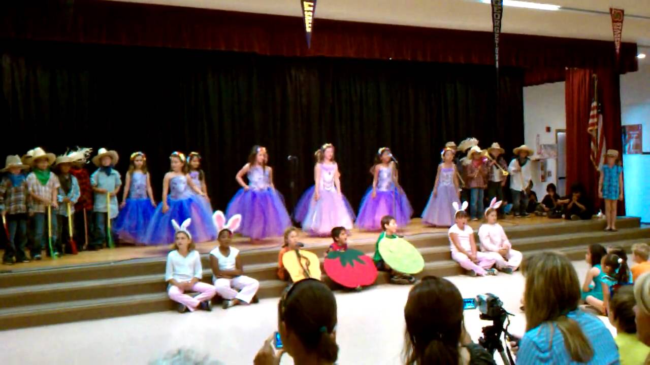 Rail Ranch Elementary - End of Year 2nd Grade Play - Part 1 - YouTube