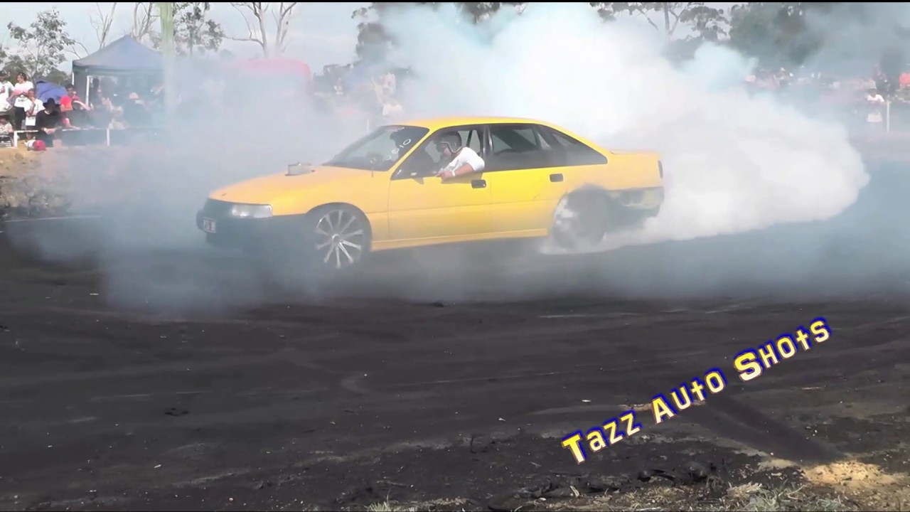 Maddest of Mad highlights Tassie Nats Lafm Tas Dragway 5/3/17 - YouTube