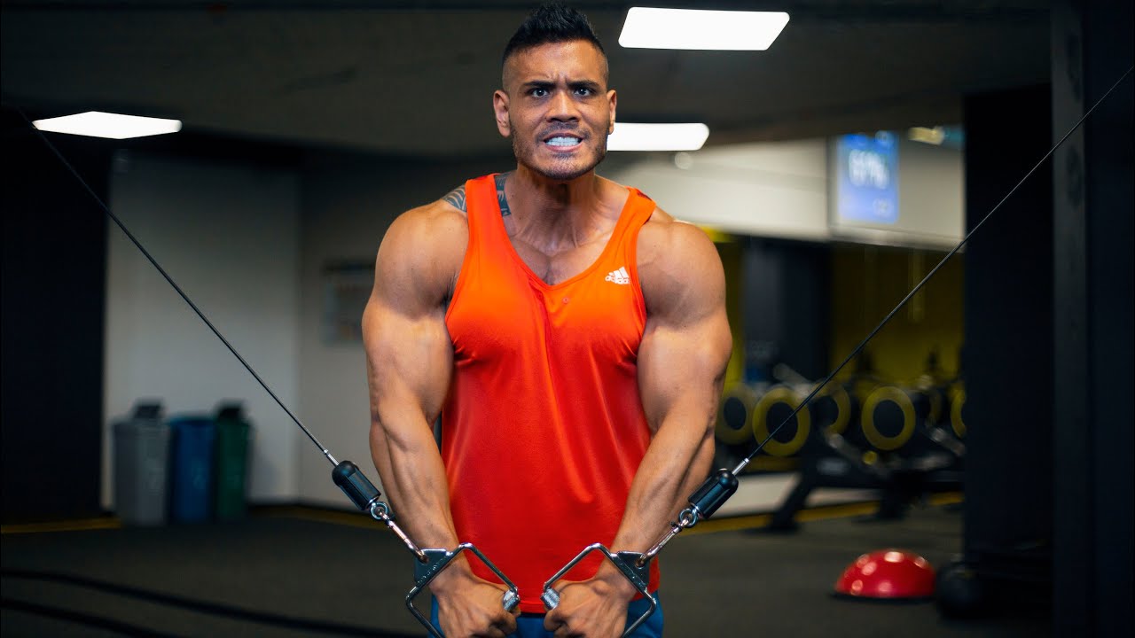 RUTINA DE PECHO enfocado en la parte INFERIOR - YouTube