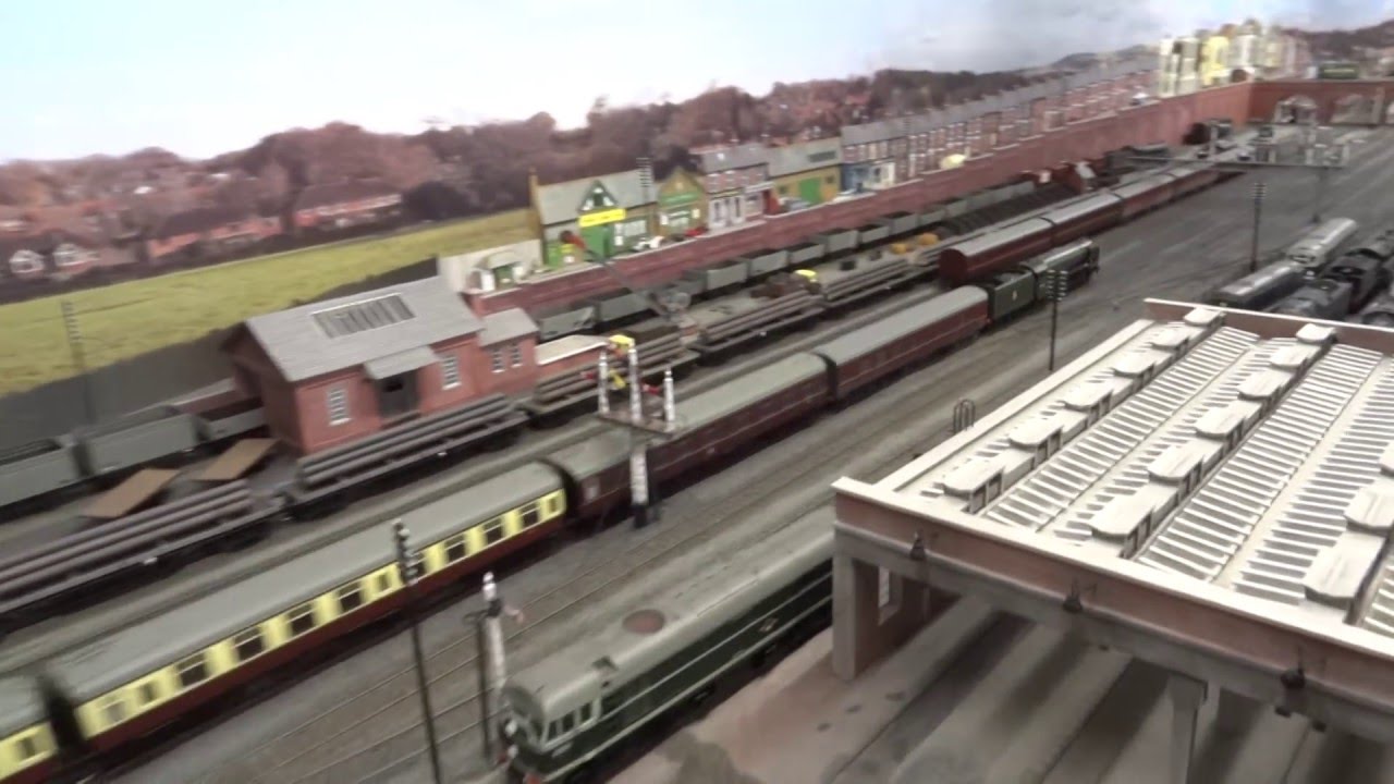 Broxfield (30B) 1956/59 OO Layout featuring Hertford Junction, N7 ...