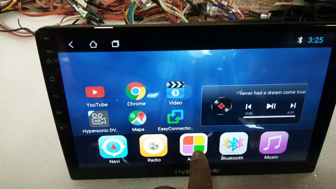 10.1 Inch Universal Android player - YouTube