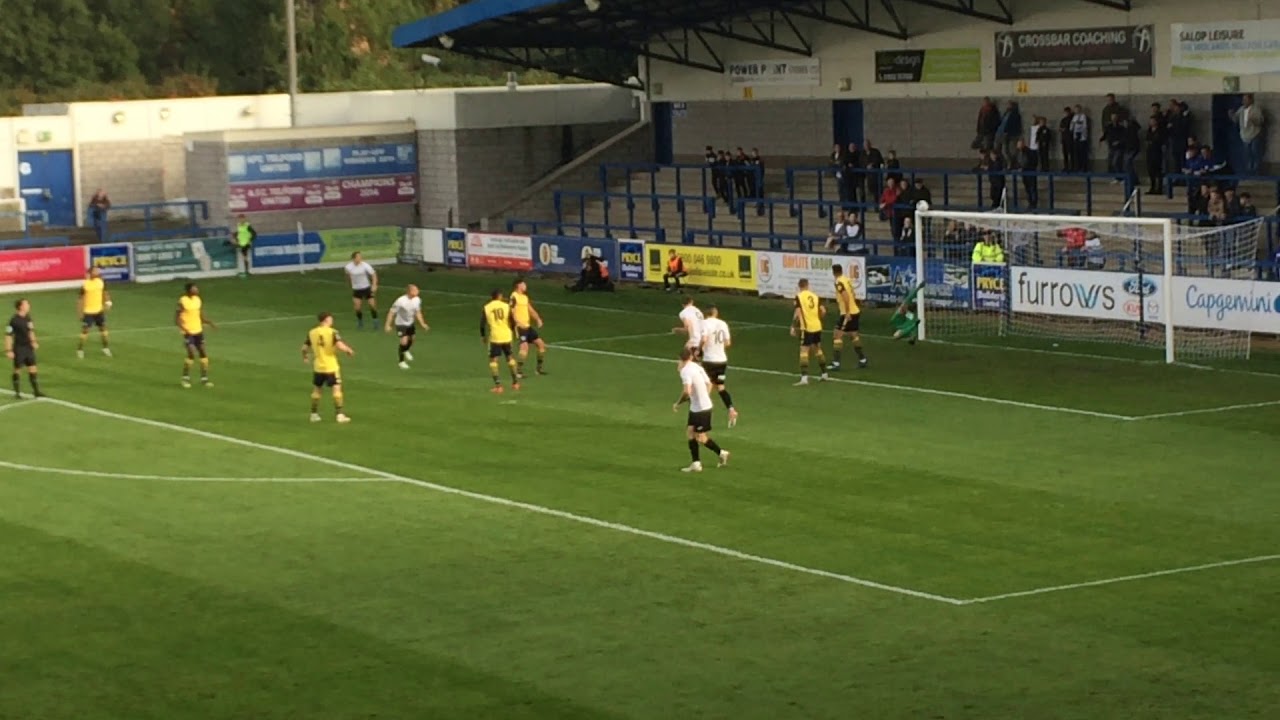 Marcus Dewhurst makes impressive save for Guiseley - YouTube