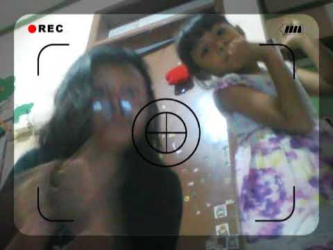 Joget Baby shark terjatuh